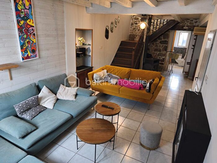 Maison à vendre - Ainhice-Mongelos - 5 pièces - 4 chambres