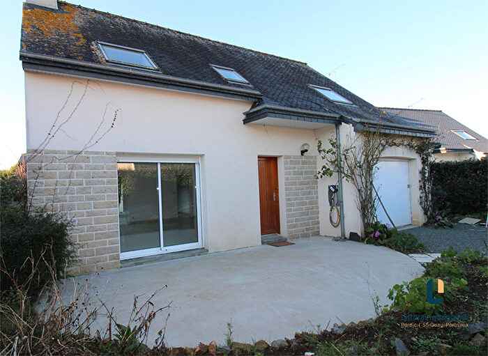 Maison à louer - Saint-Quay-Portrieux - 5 pièces - 4 chambres