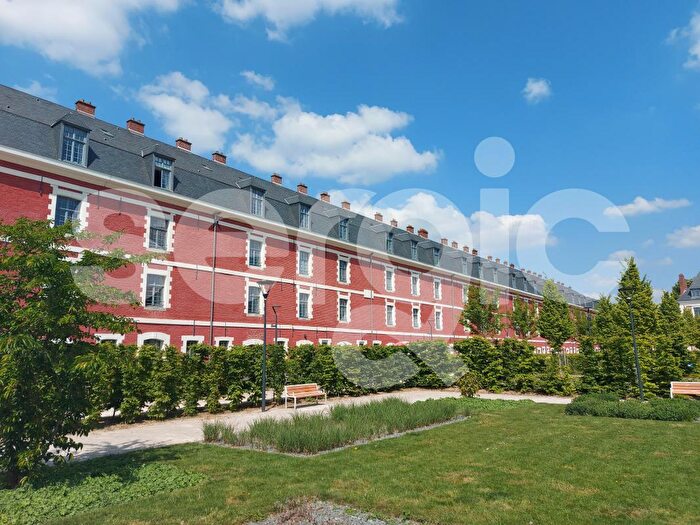 Appartement à louer - Arras, Préfecture - 4 pièces - 3 chambres