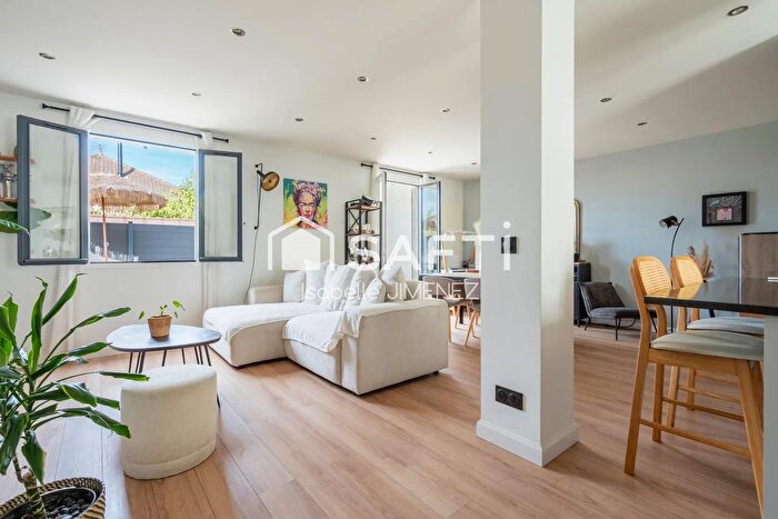 Champigny-sur-Marne, Quatre Cités, Simonettes : Maison 4 pièces à vendre