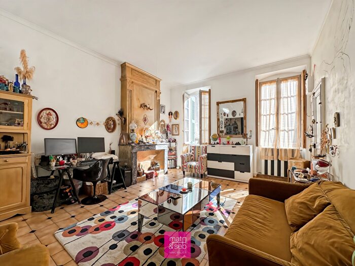 Nîmes, Placette : Appartement 2 pièces à vendre