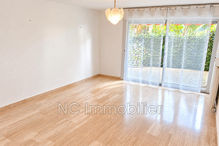 Appartement 3 pièces à Antibes, Antibes-les-Pins, Trianon, Le Fournel, Peyregoue, à vendre