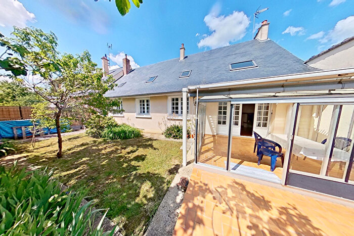 Maison à vendre - Sablé-sur-Sarthe, Montreux, Gare - 9 pièces - 5 chambres