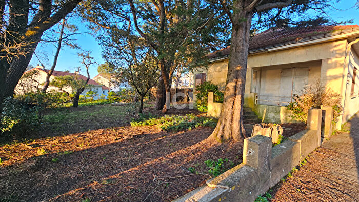 Maison à vendre - Saint-Brevin-les-Pins, Centre-ville, Stade - 4 pièces - 3 chambres