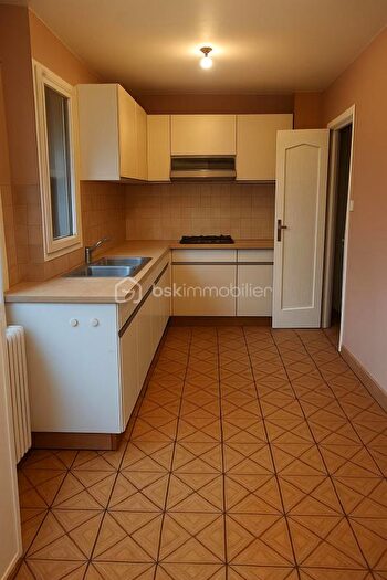 Maison à vendre - Cubjac - 3 pièces - 2 chambres