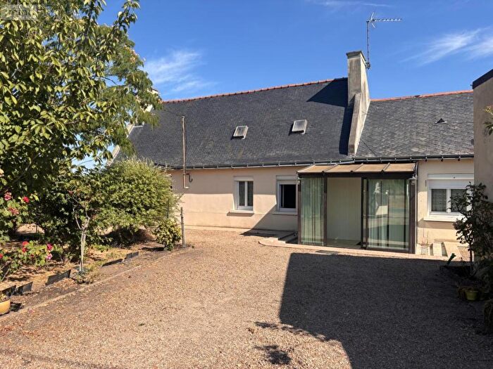 Beaufort-en-Vallée - Maison 4 pièces à vendre