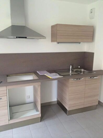 Appartement à louer - Coulommiers, Chemin de Fer - 2 pièces - 1 chambre