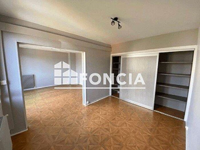 Appartement 4 pièces à Sud, Bonsecours, à louer