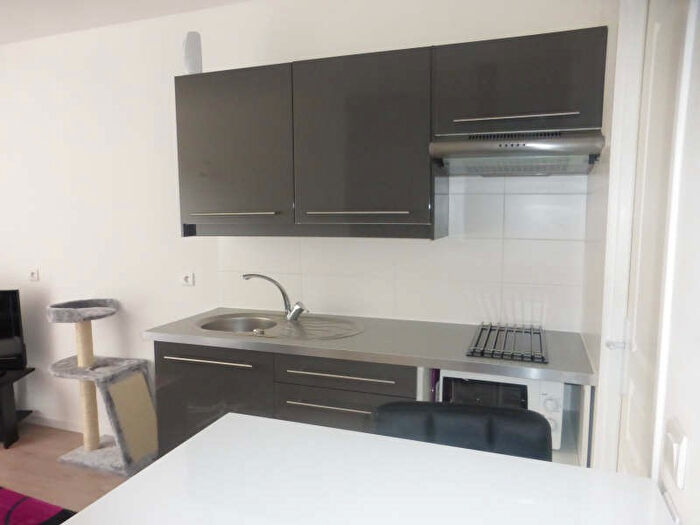 Appartement à louer - Fumel - 2 pièces - 1 chambre