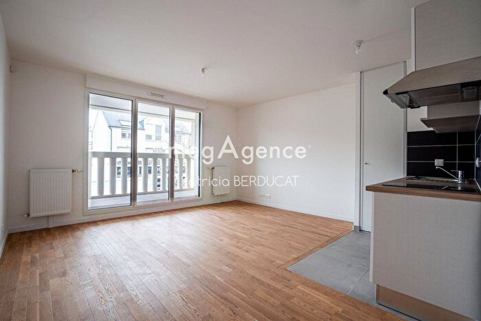 Appartement à louer - Les Mûriers, Saint-Maur-des-Fossés - 2 pièces - 1 chambre