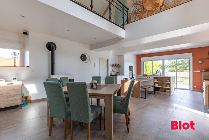 Piré-sur-Seiche - Maison 4 pièces à vendre