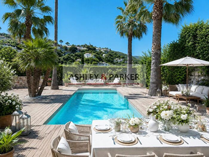 Maison 5 pièces à Roquebrune-Cap-Martin, Chemin du Vallonet, Val de Gorbio, Pinella, à vendre