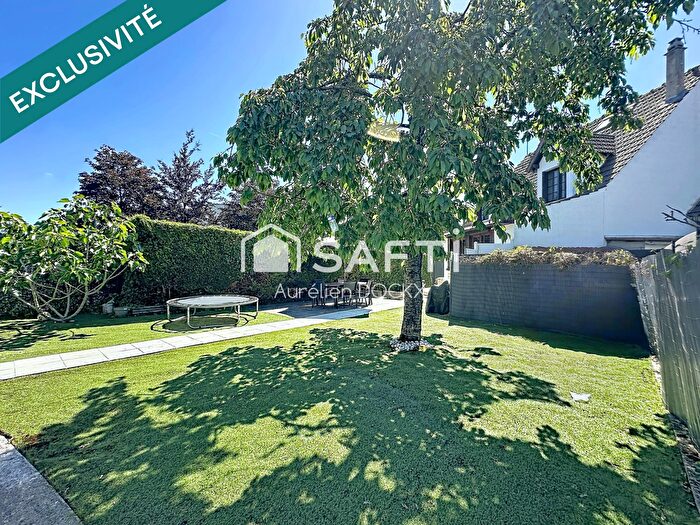 Maison 7 pièces à Courtry, à vendre