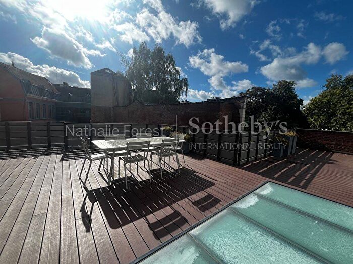 Maison à louer - Lille - 4 pièces - 2 chambres