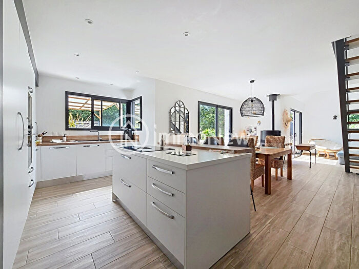 Maison 5 pièces à vendre à Saint-Jean-des-Champs