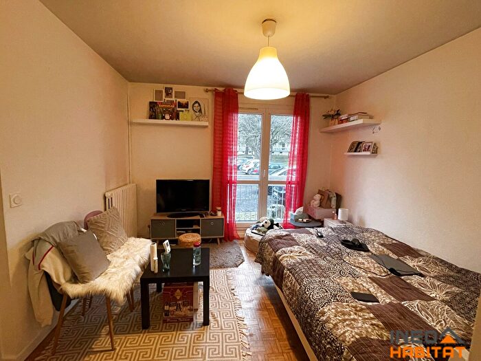 Appartement à louer - Quartiers Nord-Est, Beaulieu - 1 pièce