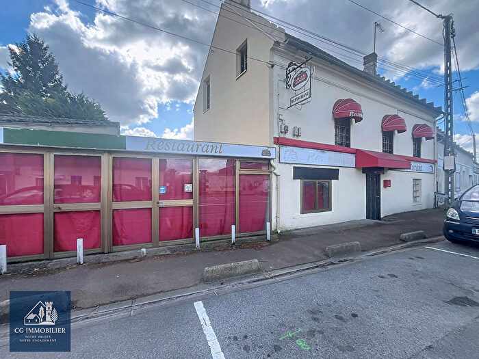 Maison à vendre - Cuise-la-Motte - 5 pièces - 2 chambres