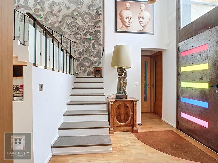 Maison à vendre - Lyon e , Vaise, Rochecardon - 8 pièces - 5 chambres