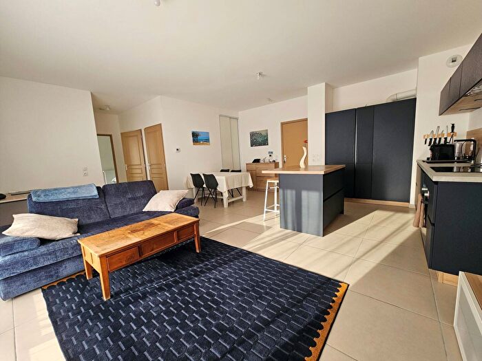 Appartement à louer - Péron - 3 pièces - 2 chambres