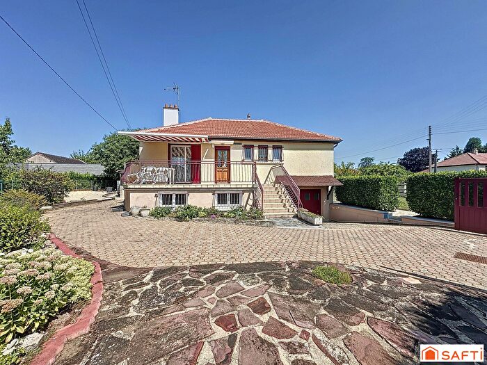 Maison à vendre - Saint-Clément - 6 pièces - 4 chambres