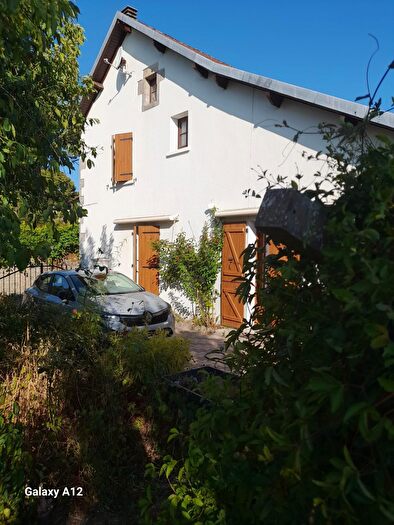 Saint-Saud-Lacoussière : Maison 5 pièces à vendre