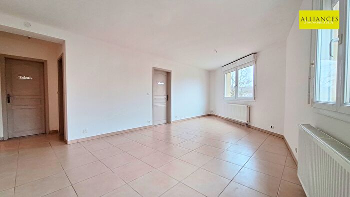 Appartement à vendre - Wittelsheim - 3 pièces - 2 chambres