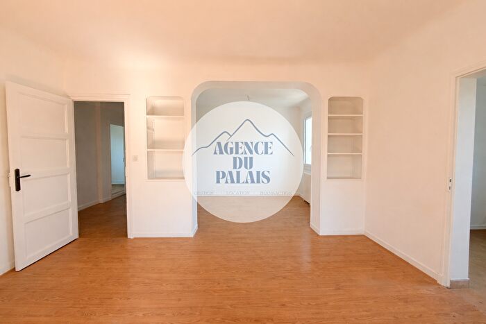 Appartement à louer - Pau, Pau Sud - 4 pièces - 3 chambres