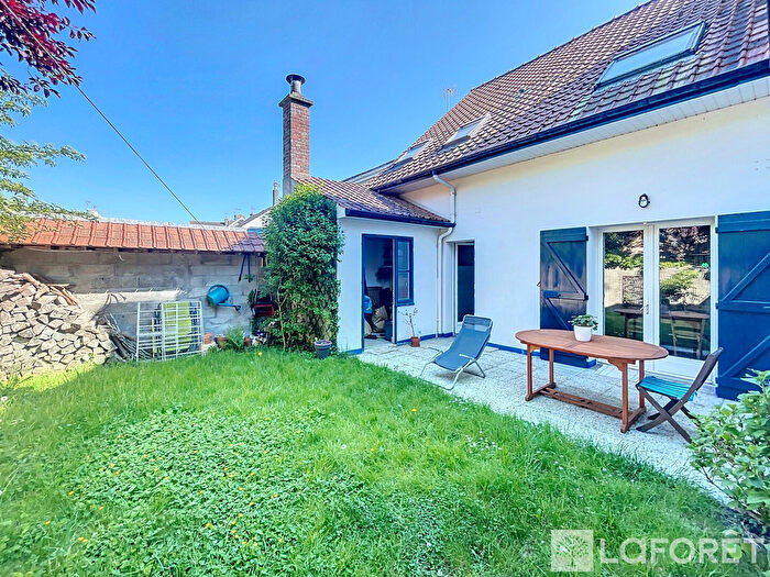 Maison à vendre - Étaples - 8 pièces - 5 chambres