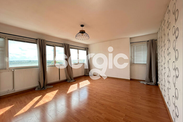 Appartement 3 pièces à vendre à Mons-en-Barul, Europe