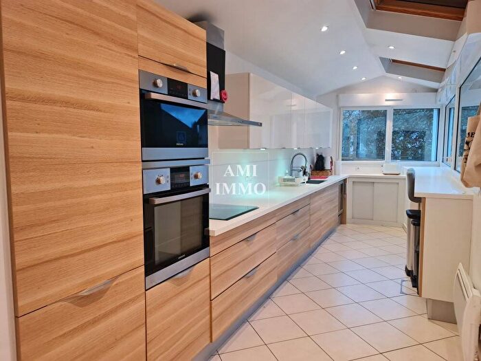 Maison à louer - Igny - 7 pièces - 5 chambres