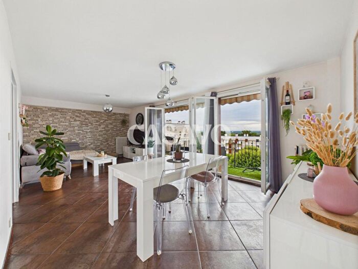 Appartement à vendre - La Frette-sur-Seine - 5 pièces - 3 chambres