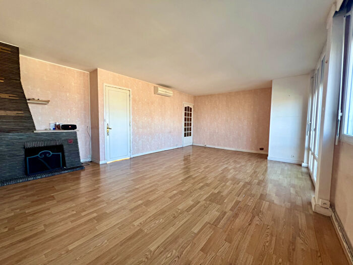 Appartement à vendre - Orléans, La Madeleine, Saint-Laurent - 3 pièces - 2 chambres