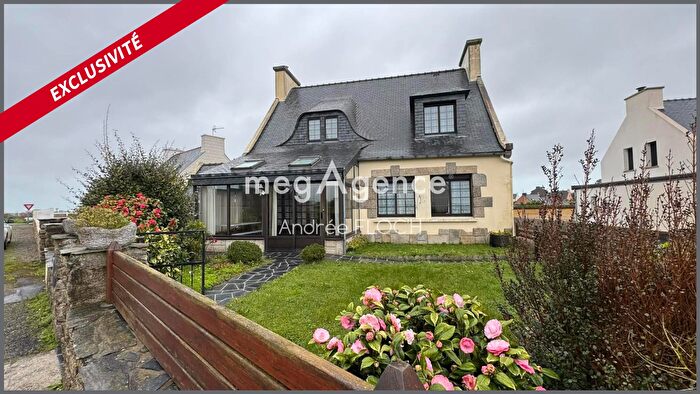 Maison à vendre - Plounéour-Trez - 7 pièces - 3 chambres