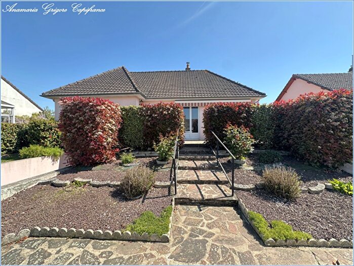 Maison à vendre - Courville-sur-Eure - 3 pièces - 2 chambres