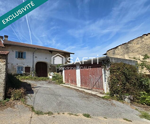 Lavans-sur-Valouse : Maison 6 pièces à vendre