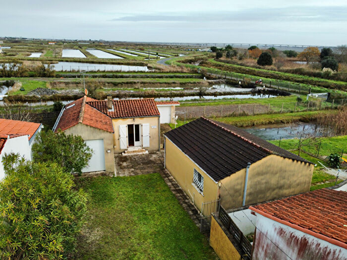 Maison à vendre - Saint-Trojan-les-Bains - 7 pièces - 4 chambres