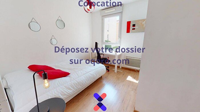 Appartement à louer - Le Grand Trou, Lyon ème arrondissement - 5 pièces - 4 chambres