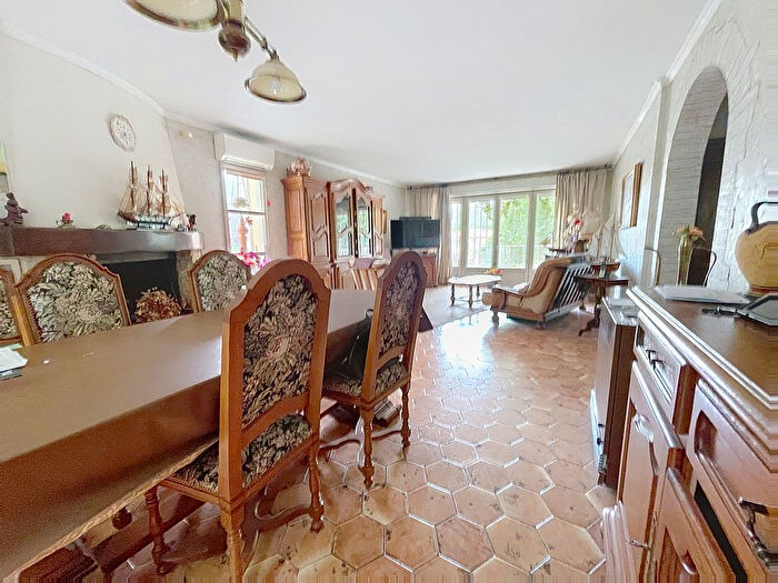Maison 6 pièces à Meyreuil, à vendre