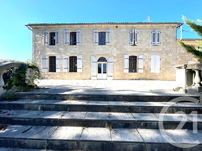 Maison à vendre - Saint-Quentin-de-Baron - 11 pièces - 7 chambres