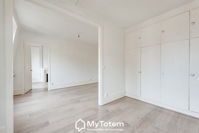Appartement 2 pièces à vendre - Versailles, Notre Dame