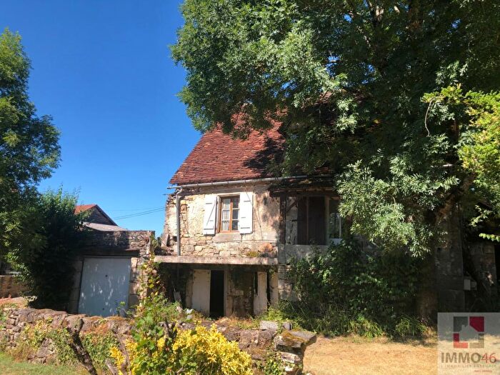 Maison à vendre - Rueyres - 8 pièces - 3 chambres