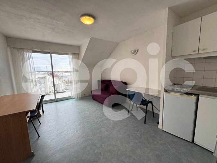 Appartement à louer - Olivet, Larry, Coin Rond, Lorette - 1 pièce