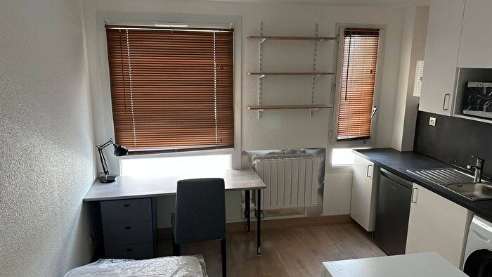 Pont du Routoir, Guyancourt : Appartement 1 pièce à louer