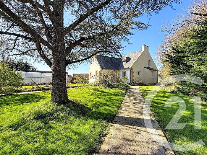 Maison à vendre - Ploumilliau - 7 pièces - 5 chambres