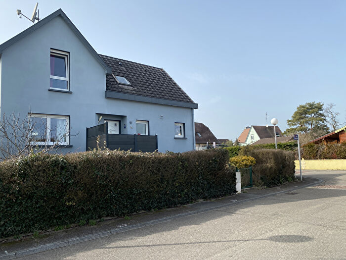 Maison à vendre - Wittenheim, Jeune-Bois - 5 pièces - 3 chambres