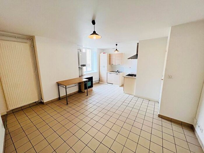 Mâcon, Centre-ville - Appartement 3 pièces à louer