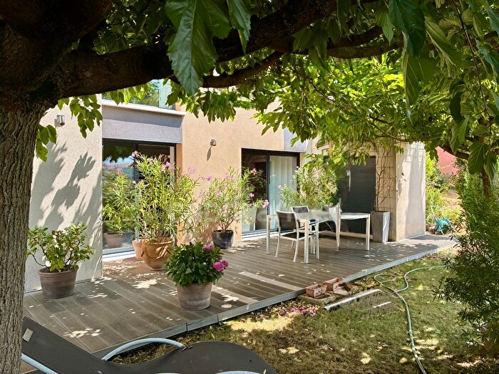Maison 6 pièces à vendre à Saint-Pierre-la-Palud