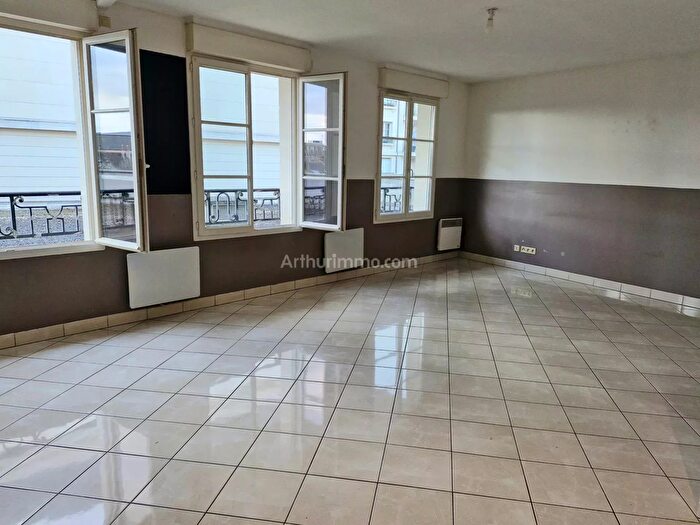 Appartement à vendre - Saint-Fargeau-Ponthierry - 4 pièces - 2 chambres