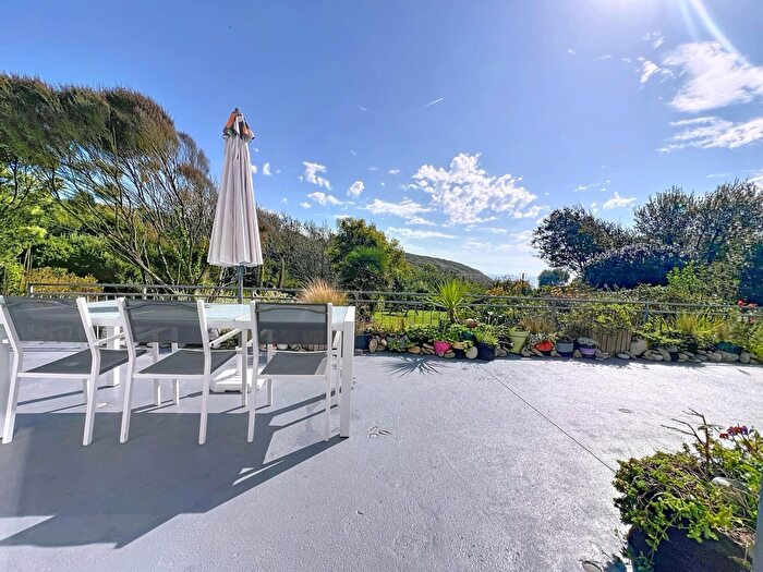 Maison à vendre - Locmaria-Plouzané - 6 pièces - 4 chambres