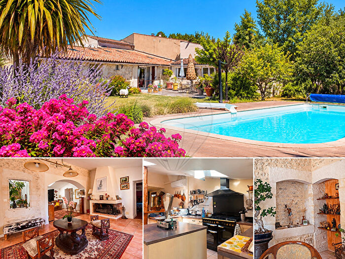 Semussac : Maison 8 pièces à vendre